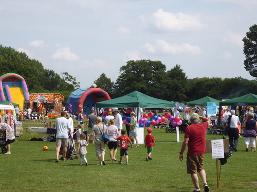 Highfield Summer Fete, Highfield Park Trust - Ref #2411 | Stall & Craft ...