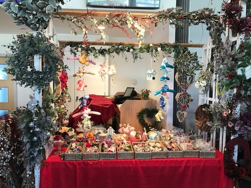 HRCC Colchester Christmas Fair, Helen Rollason Cancer Charity - Ref ...